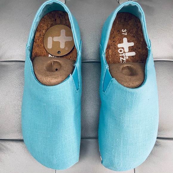 Otz | Shoes | Brand New Otz Shoes Super Comfortable Cork Insole Fabric Tortuous Espadrilles ...